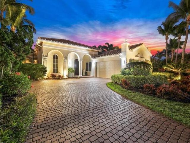 3093 Terramar Dr, Naples, FL 34119