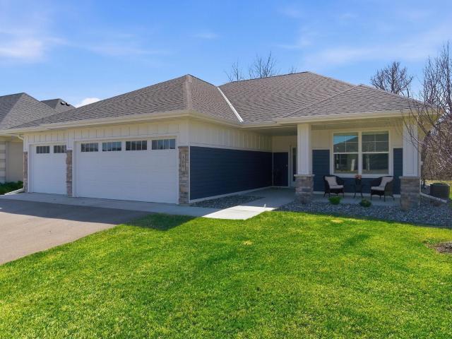 309 2nd Street SE