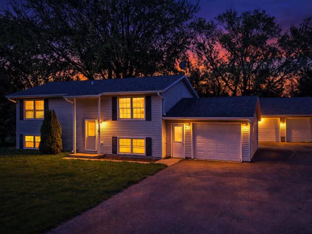 309 8th Avenue NW