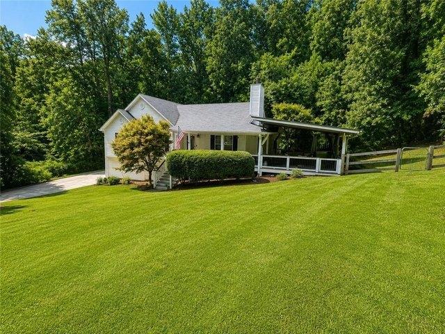 309 Calusa Pl, Ball Ground, GA 30107