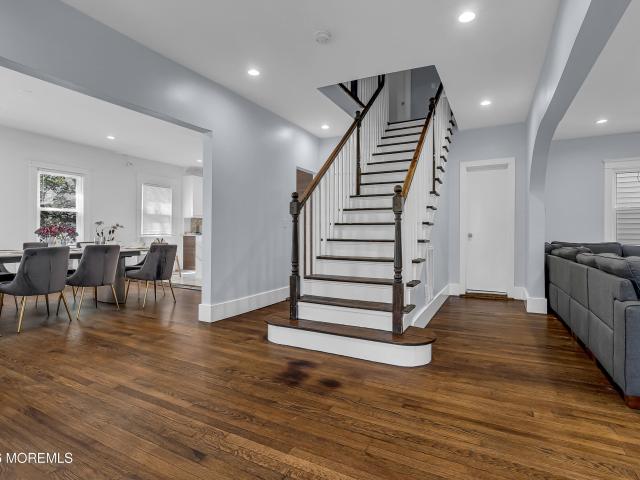 309 Cedar Avenue