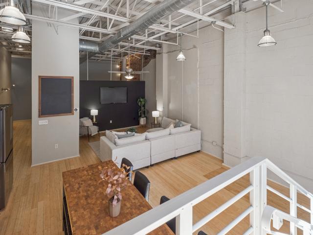 309 Church St # 103