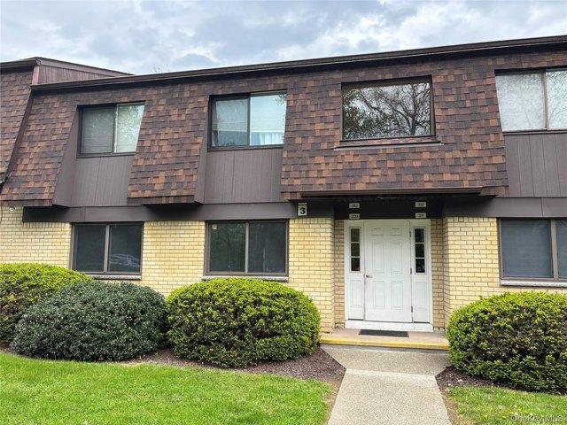 309 Cherry Hill Dr, Poughkeepsie, NY 12603