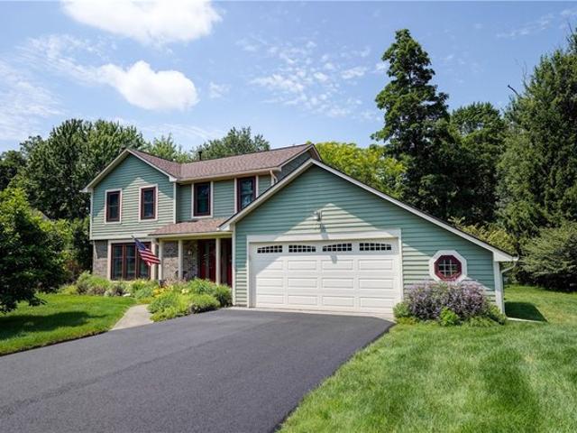 309 Amy Ln, Brockport, NY 14420