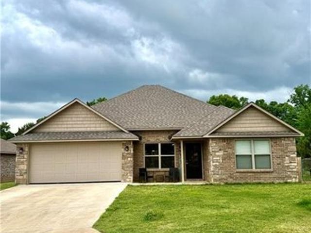 309 Arcadia Dr, Poteau, OK 74953