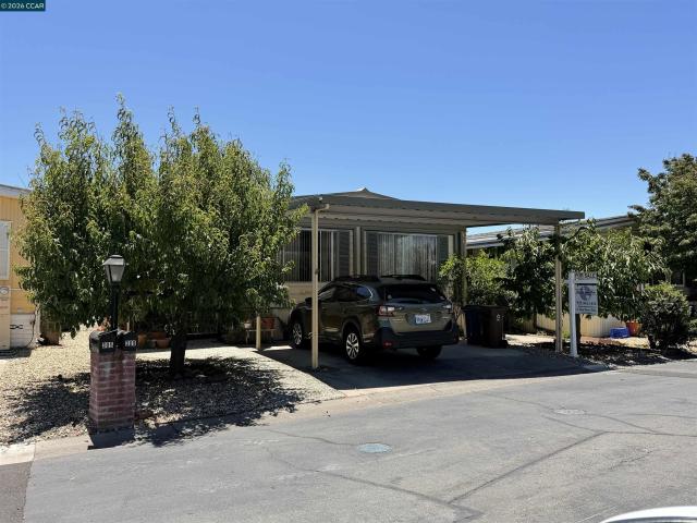 309 Avenida Flores 34