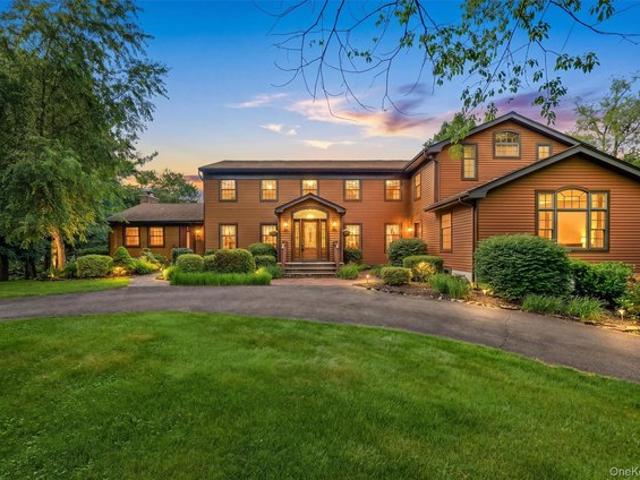 309 Beattie Rd, Washingtonville, NY 10992