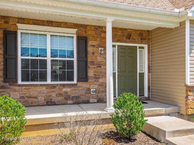 309 Golden Oaks Drive