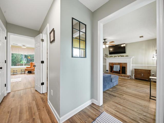 309 Gemstone Court