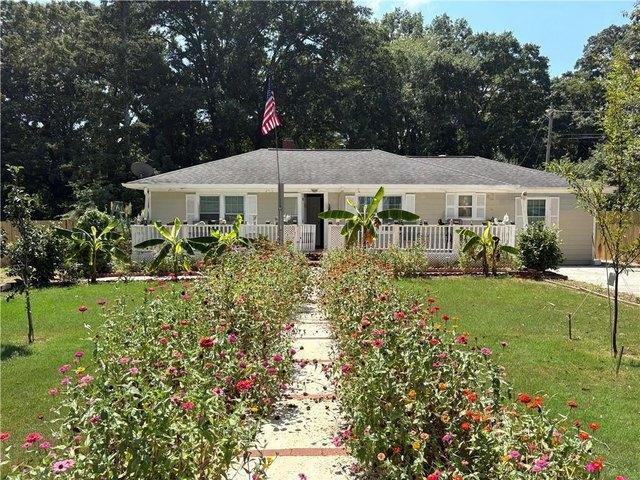 309 Glen Iris Dr, Monroe, GA 30655