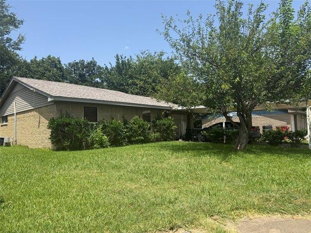 309 Dogwood Ln, Wilmer, TX 75172