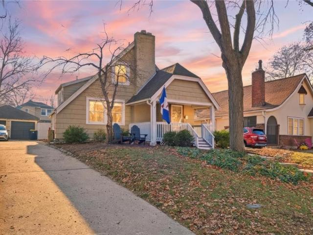 309 E 69th St, Kansas City, MO 64113 | MLS #2607 | Compass