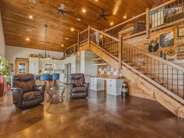 309 E 380th Road