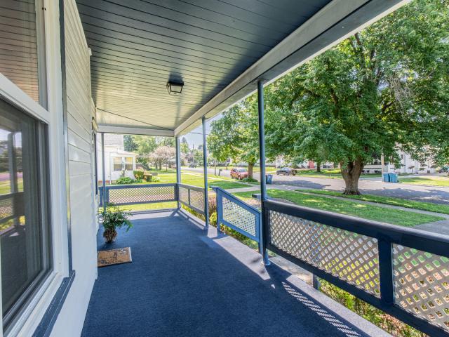 309 E Van Buren Street