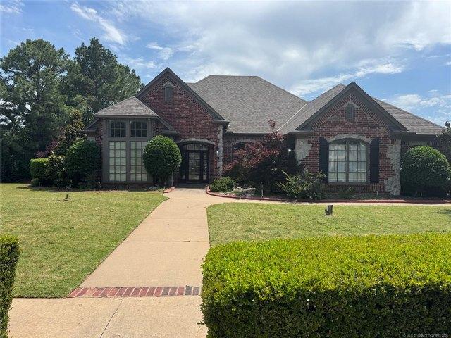 309 E Imperial St, Broken Arrow, OK 74011