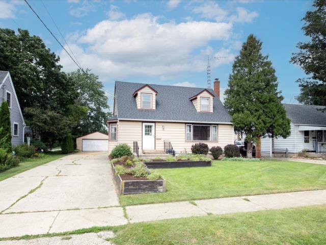 309 E Sunset Place