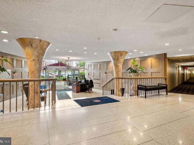 309 Florence Avenue # 414 N