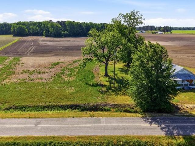 309 Flowers Rd, Mount Olive, NC 28365