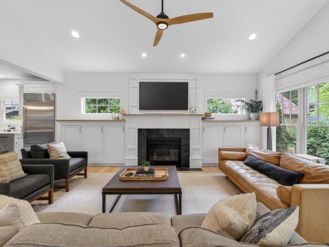 309 Kensington Drive