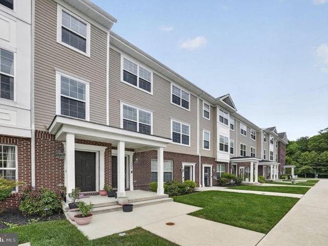 309 Kramer Ct, Florence, NJ 08518