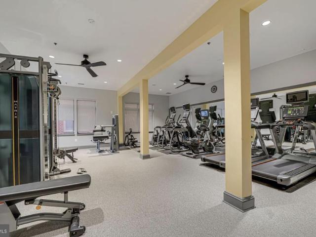 309 Holland Lane # 328