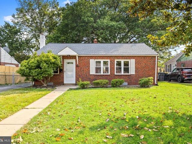 309 Hazlett Rd, New Castle, DE 19720