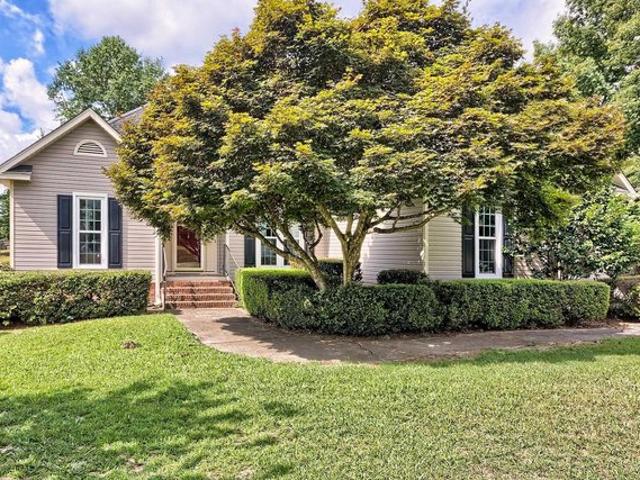 309 Hallsborough Dr, West Columbia, SC 29170