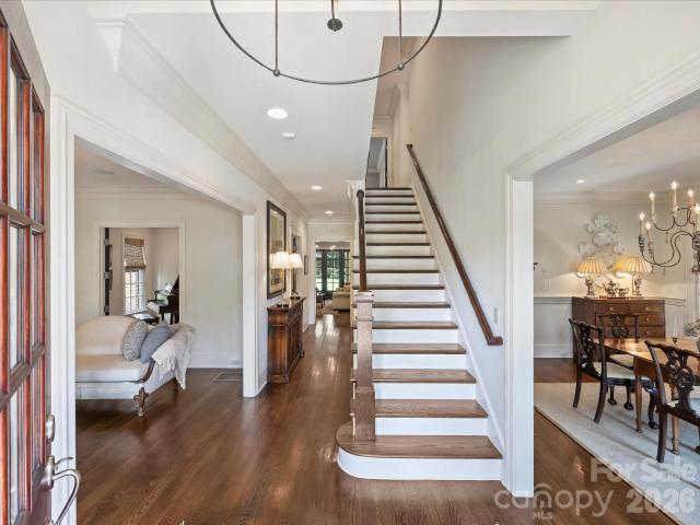309 Hempstead Place