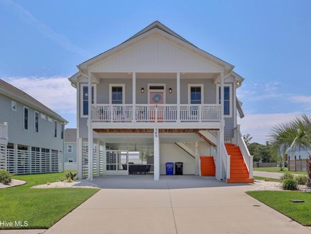 309 Ivy Ln, Carolina Beach, NC 28428