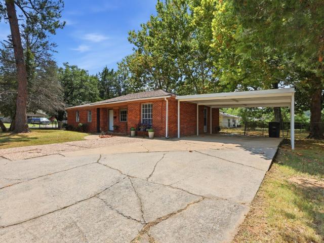 309 Janice Street