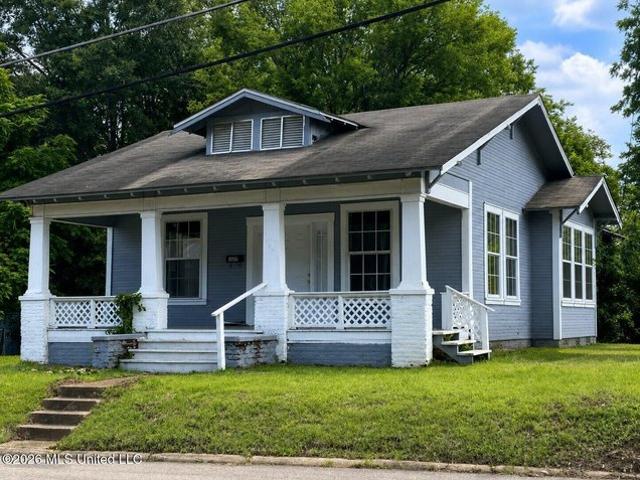 309 Oak St, New Albany, MS 38652