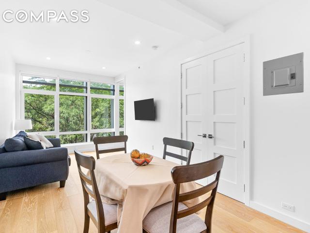 309 Ocean Parkway, Brooklyn, NY