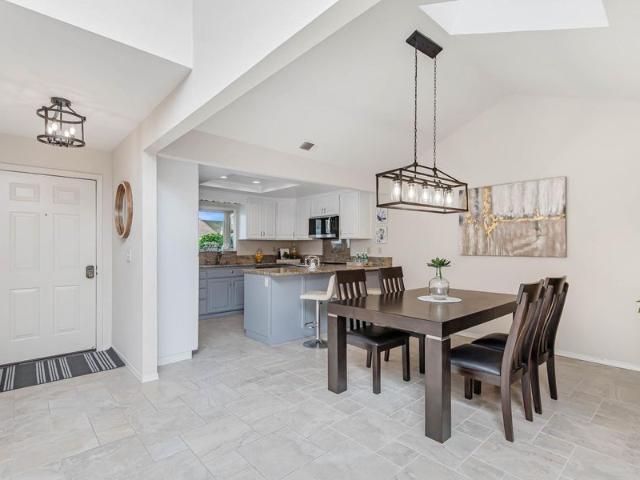 309 Lone Oak Dr, Pleasanton, US, CA