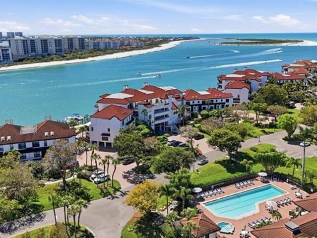 309 LA Peninsula Blvd Unit 309, Naples, FL 34113