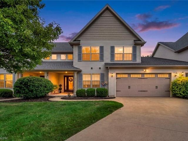 309 Lake Breeze Cv, Eastlake, OH 44095