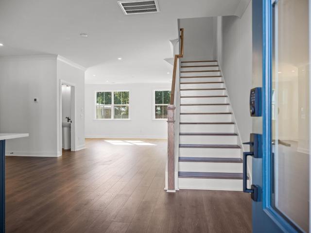 309 Livewell Court