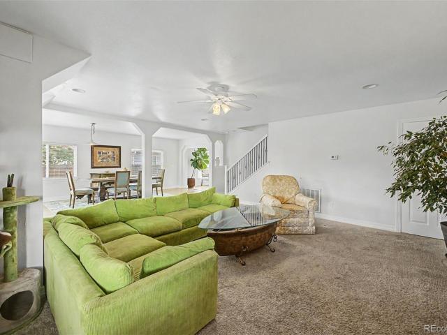 309 Lincoln Avenue