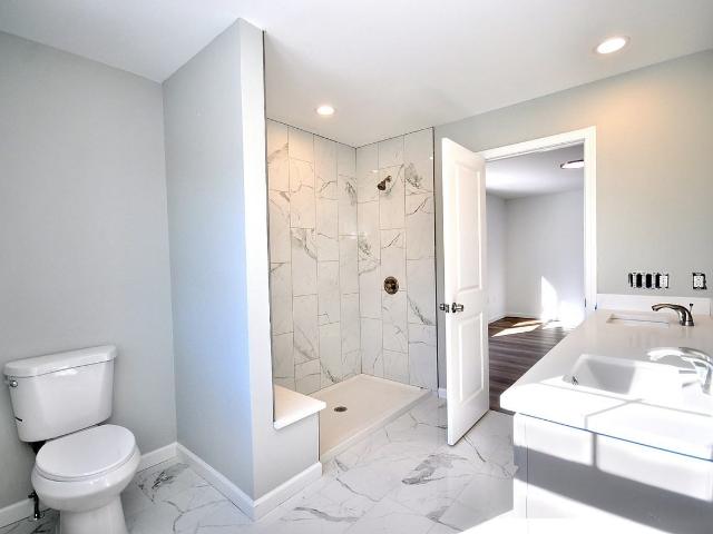 309 Main Street EB 2 Bedroom Apartment for Rent at 309 Main St, East Berlin, CT 06023