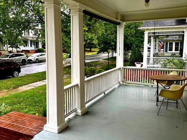 309 Middle Boulevard