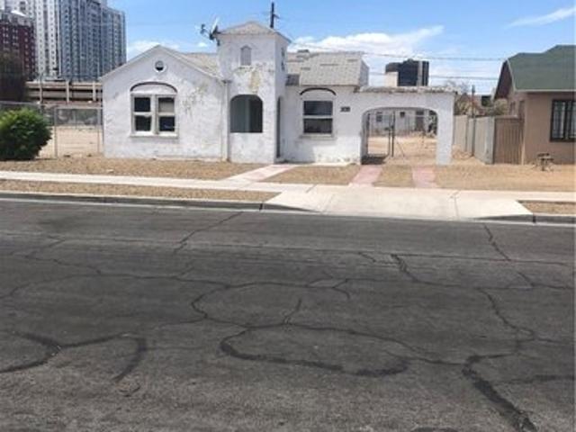 309 N 9th St, Las Vegas, NV 89101