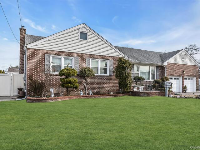 309 N Virginia Ave, Massapequa, NY 11758 | MLS #976839 | Compass