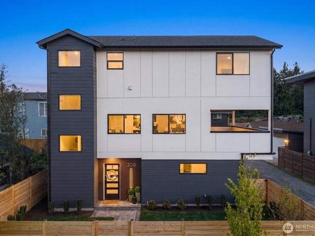 309 NW 92nd St, Seattle, WA 98117