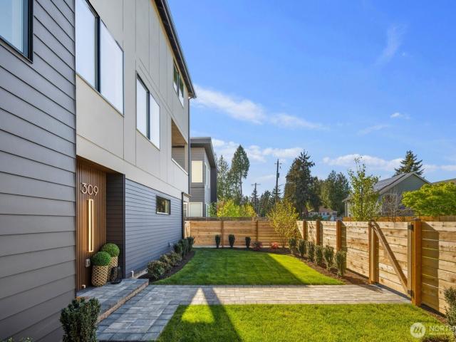 309 NW 92nd Street