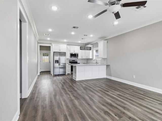 309 S Lyles St, Reeves, LA 70658 | MLS #SWL26001 | Compass