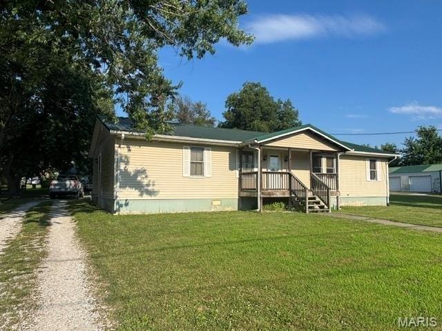 309 S Palmyra St, Perry, MO 63462