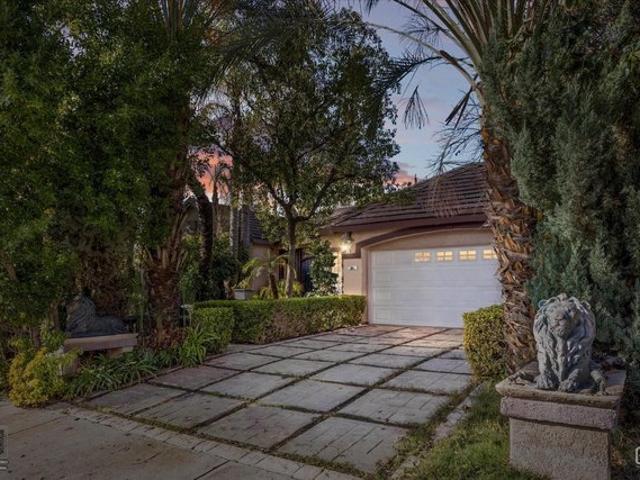 309 Sonoma Vine Ct, Bakersfield, CA 93314