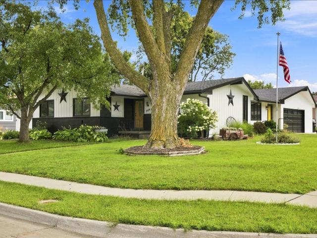 309 SE 8th Street