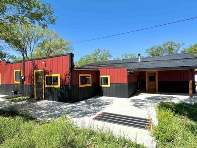 309 Sunnyside Ln, Alamosa, CO 81101