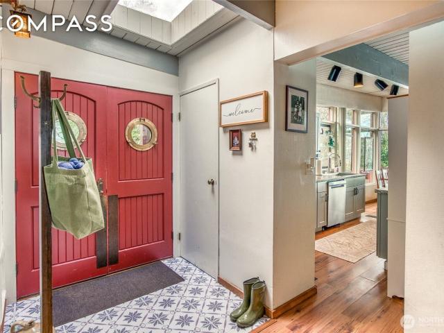 309 Sunset Ave, Orcas Island, WA