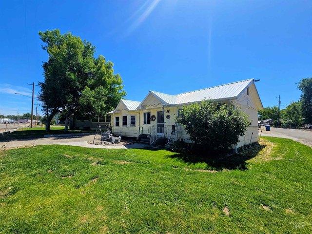 309 SW Avenue, New Plymouth, ID 83655
